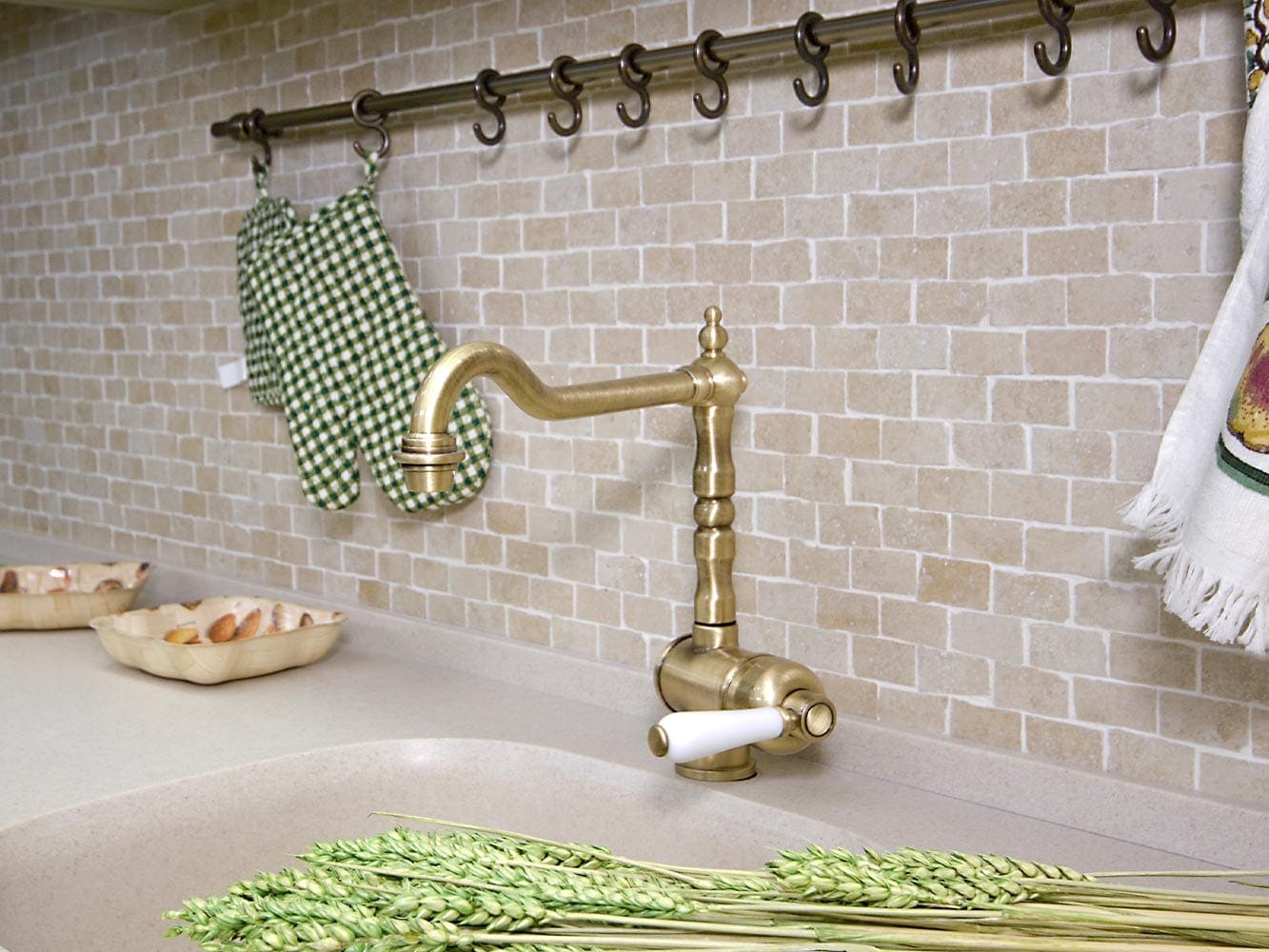 Kitchen splashback panels: what are your options? - allpanels.ie